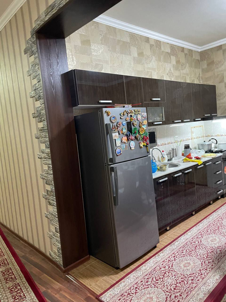 Продаётся дом 2ух.этажный, с ремонтом, 6 комнат,