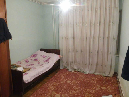 Срочно продам 3 комнатнаю квартиру орентир дружба и меджик сити 3/1/5