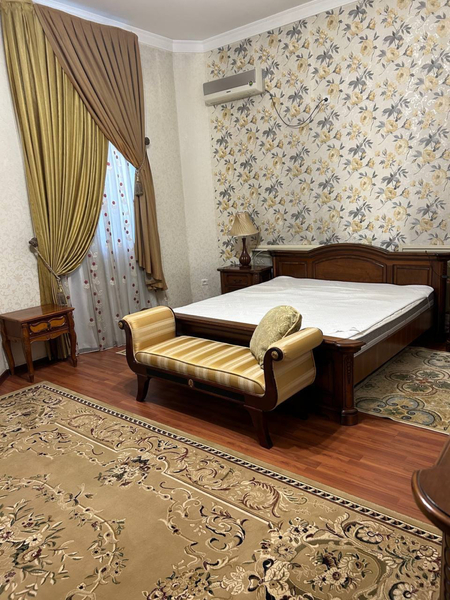 Аренда Дом Дархан/Тамара Ханум 4/2 400м2
