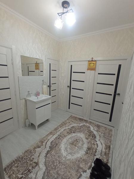 Продаётся 4/4/4 комн.квартира