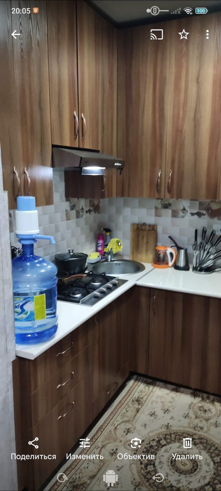 Продаеться 3 х комнатная в центре Юнусабада