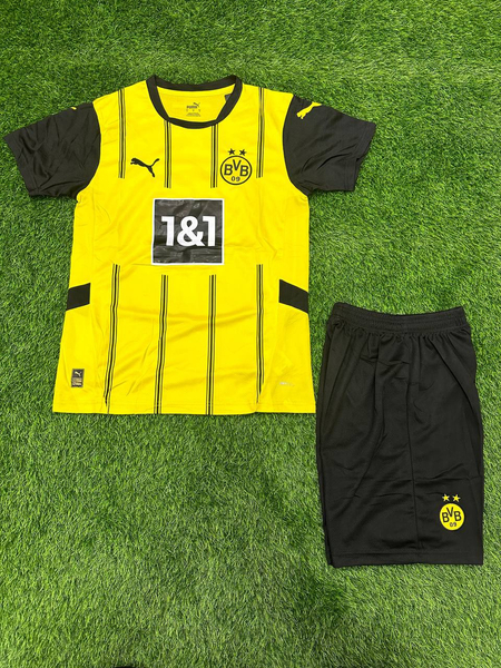 Футбольный футбол форма futbol forma butsa sarakanojka kaptok top buts