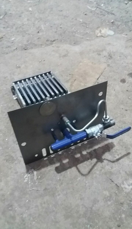 Газ горелкаси сотилади.