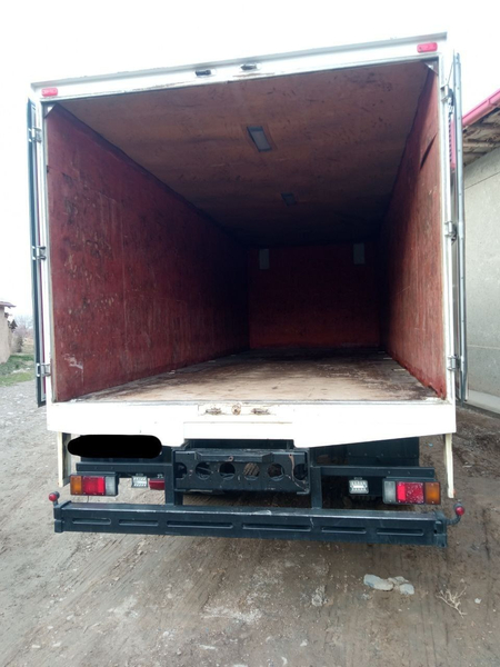 Isuze sotiladi 10 tonalik narxi 56$ ming