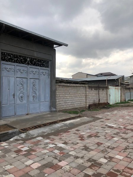 Срочно продается земельный участок 10 соток .