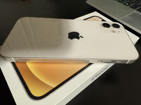 iphone 12 white 64gb
