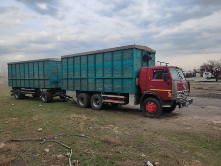 Kamaz Pritsep sotiladi
