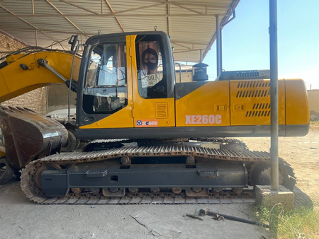 Гусеничный экскаватор xcmg 260
