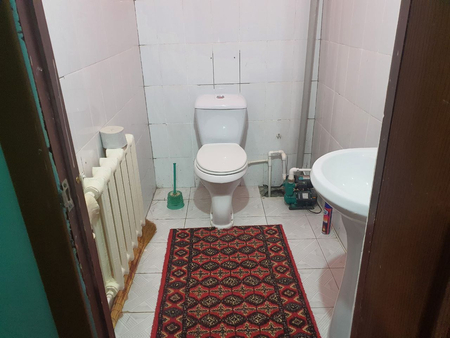 Barcha qulayliklarga ega 6 sotixli hovli ijaraga beriladi