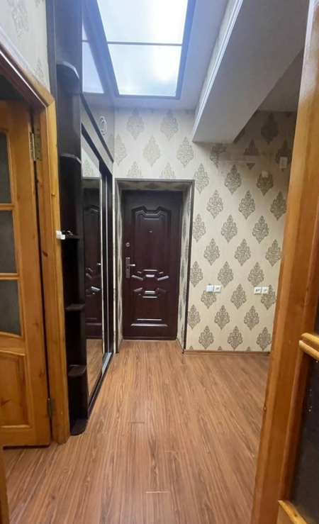 ~Шайхантохур. 2/4/4.Ремонт: хороший ._Ориентир: метро Тинчлик