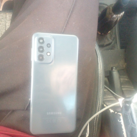 Samsung a23 sotiladi