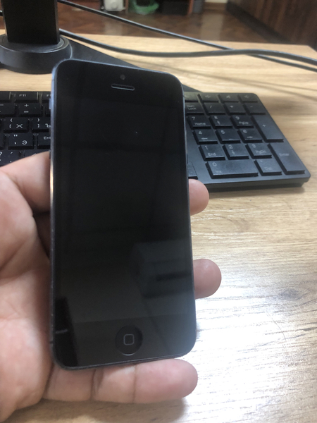 Iphone 5  16 gb holati yacshi