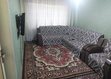 Сдам 2х комнатную Метро Чиланзар.