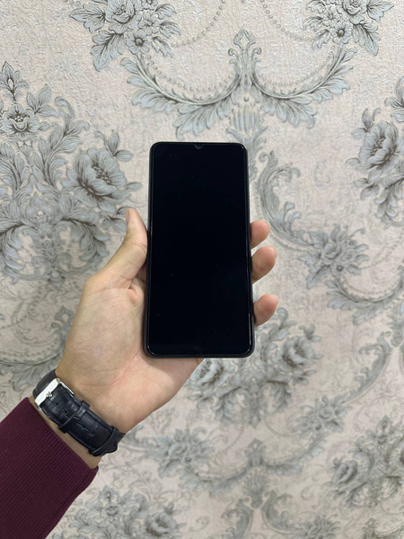 Redmi 13 c sotiladi