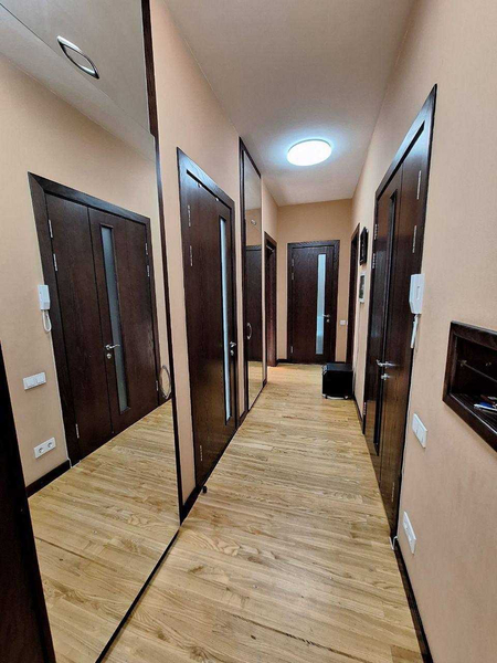 Ц1.  Садыка Азимова  .2/6/9.   монолит   60 м²