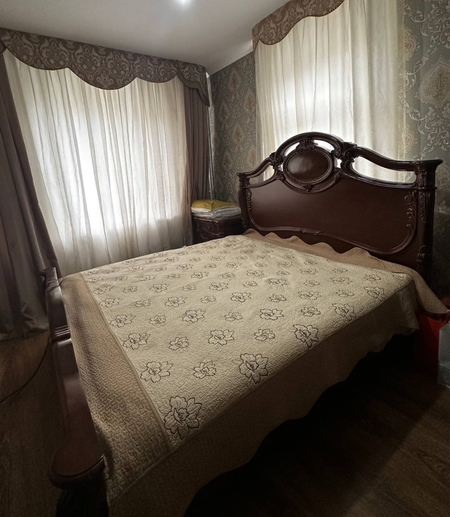 Продается комплект спального мебеля Китай