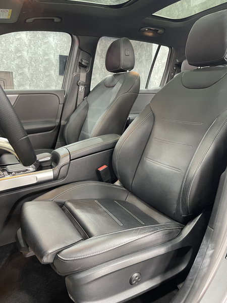 Mercedes Benz EQB350 4matic 7 местный