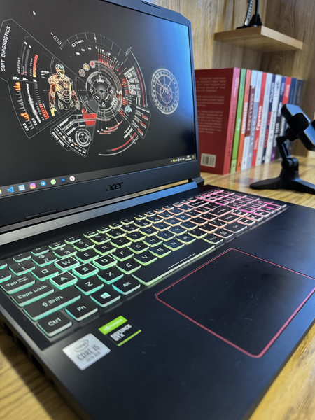 Acer Nitro 5 Intel core i5-10300H
