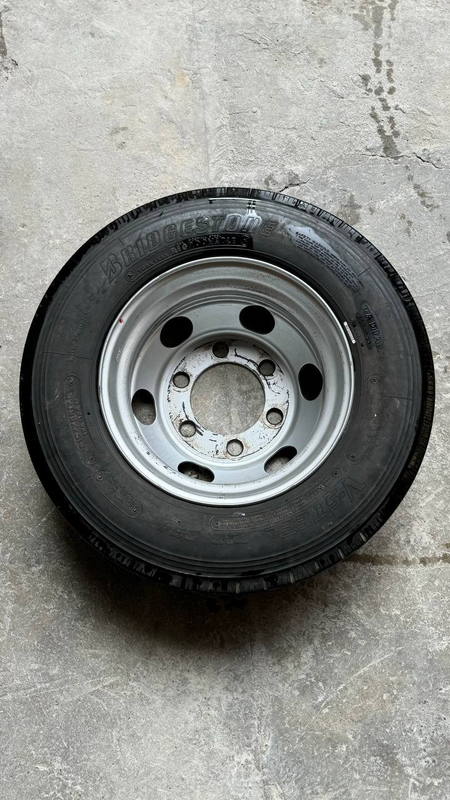 Isuzu balon  R 17.5