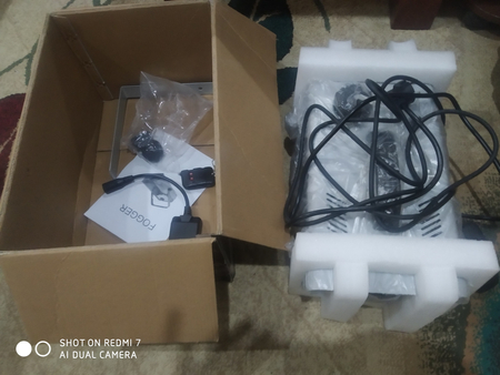 Продается аппарат Fog Machine - Сухой туман + 2 жидкости в подарок.