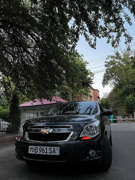 Продается кобальт автомат 2023 года