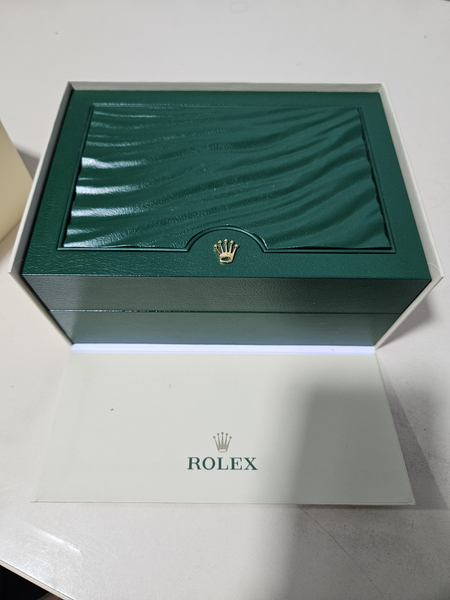 Rolex unisex 33mm