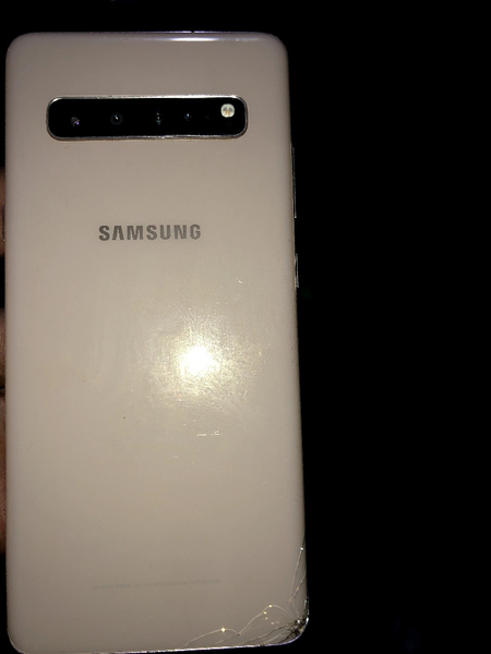 Samsung sotiladi S 10 5G