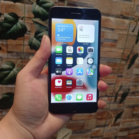 iPhone 8 Plus Black