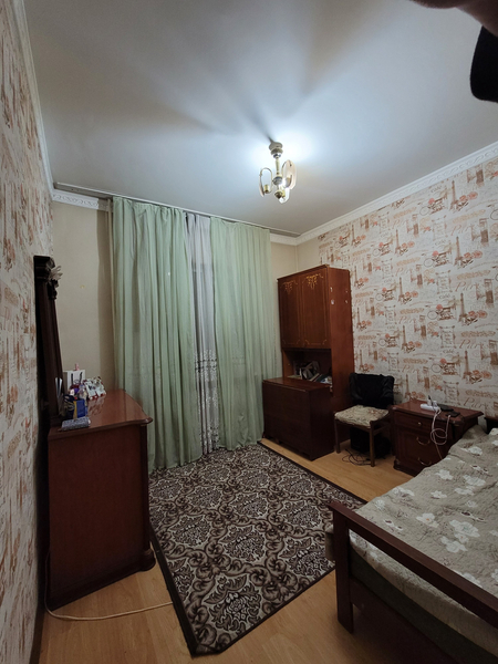 Срочно Продаётся Юнусобод 19-кв 4/4/5
