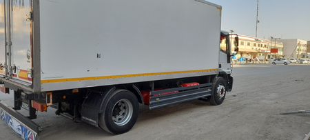 Iveco sotiladi srochna 2011 yil