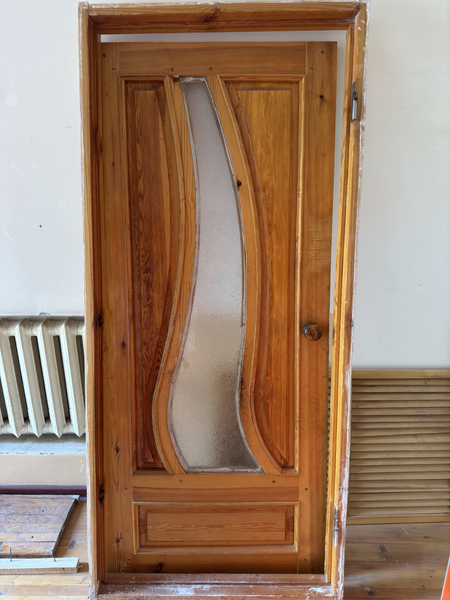Eshiklar (120x210), (145x305) va Romlar (141x223)
