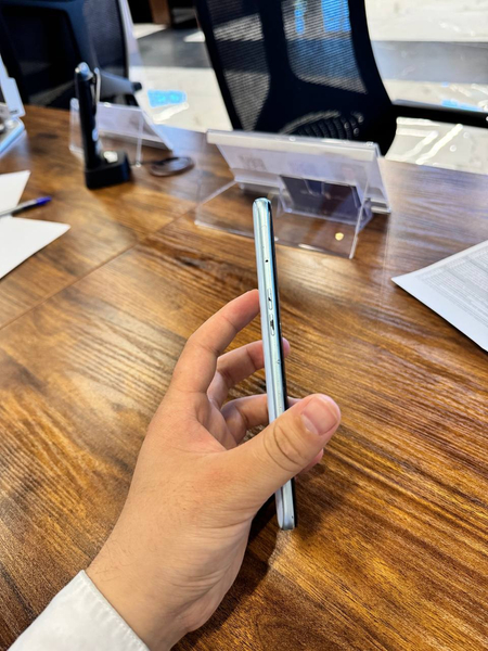 Realme 7  6/128 gb holati yaxshi ishlashlari