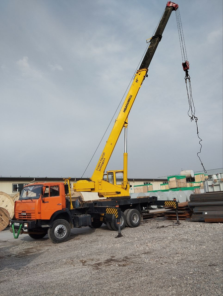 Kamaz Avtokran 25T  16T