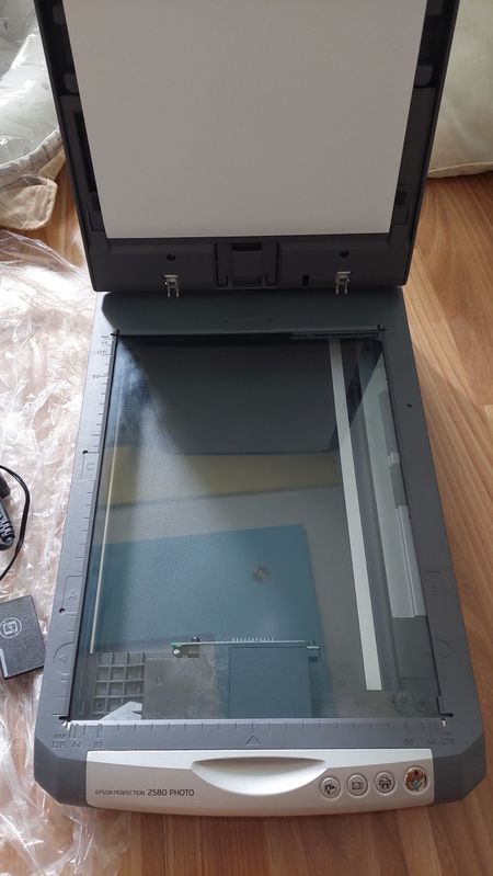 Сканер EPSON PERFECTION 2580 Photo