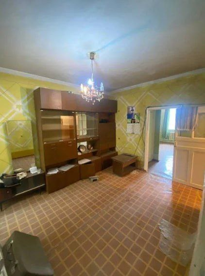 . Сотилади Чиланзар 7 квартал 2//4//4 Панель Ипотека