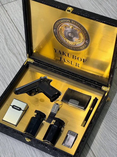 Harbiy xodimlar uchun sovg'a nabori