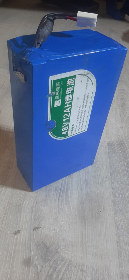 Srochna Akumulyator  veliga 48v 12ah