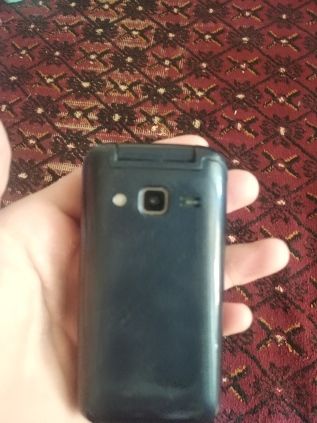 Infiniks Flip 5 sotladi