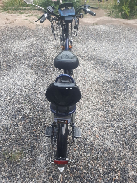 Yangi Veloskuter.