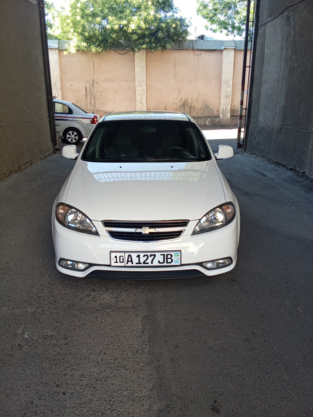 Lacetti Jentra 2017 yil