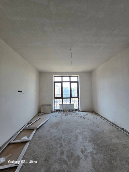 Продам квартиру 3/3/8/90м2 ЖК Parisien мост мукимий 1 нотариальная