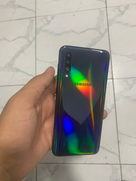 Samsung Galaxy A50