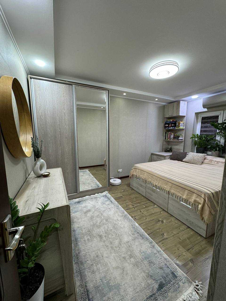 2 в 3 /4/4, балкон 2х6 Буюк Ипак Йули, Лафарга, аптека 36,6