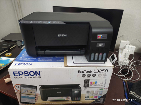 Epson Printer L3250 deyarli yangi