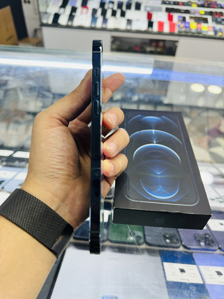 iPhone 12 Pro Max 128 gb blue