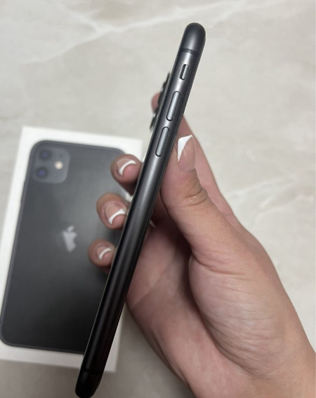 Iphone 11 256  в хорошем состоянии