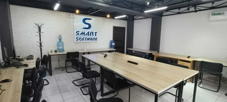 Офисы в коворкинг зоне + Юридический адрес. Аренда офиса / Coworking
