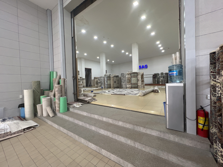 Gilam baza eng arzon narxlar va keng assortiment