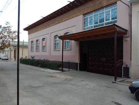 Срочно продаётся 7-сотик 10-х комн участка в Ceргели хонобод