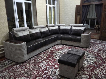 Мягкий уголок гостиной